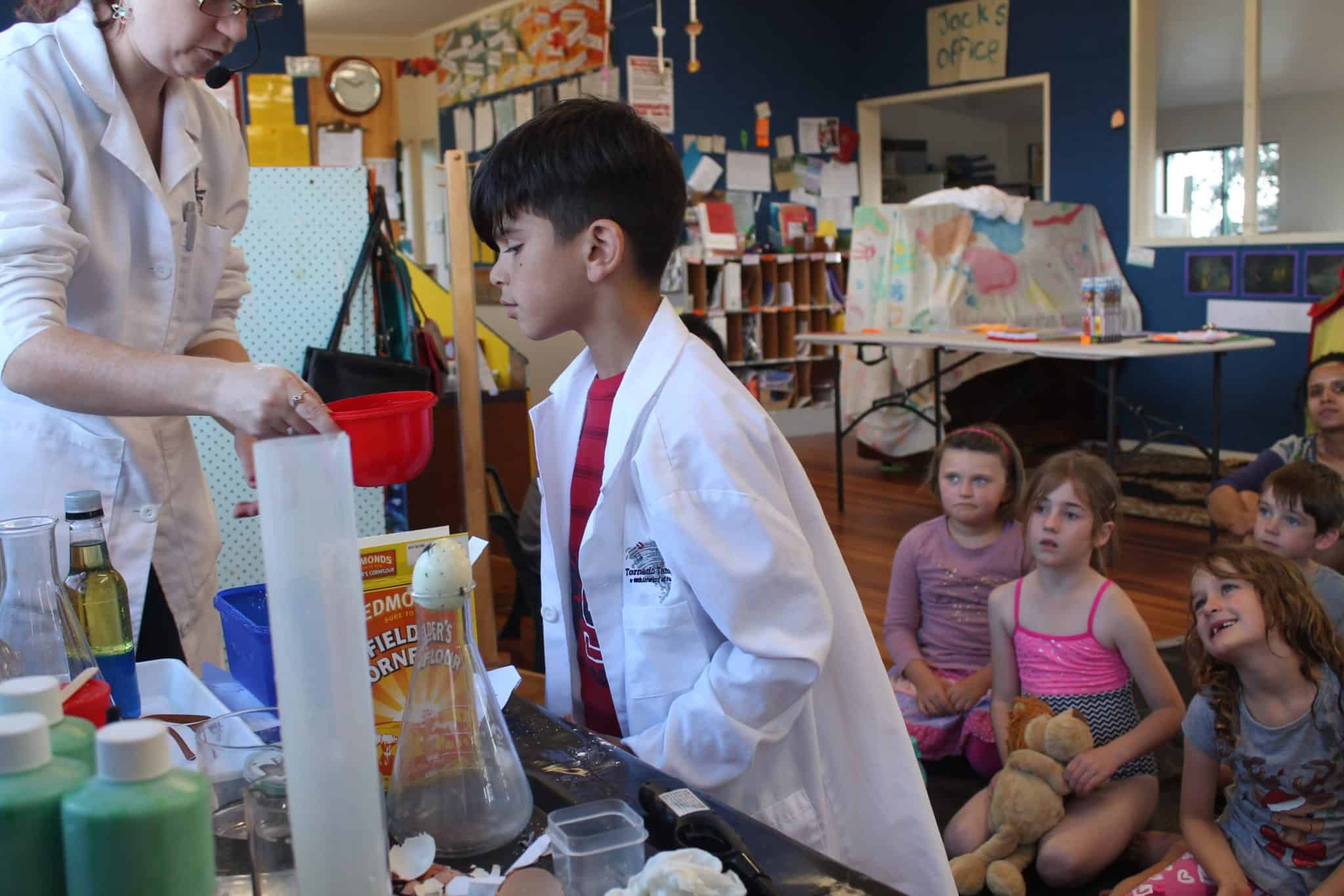 STEM (Science Technology Engineering & Maths) holiday workshops for Kids