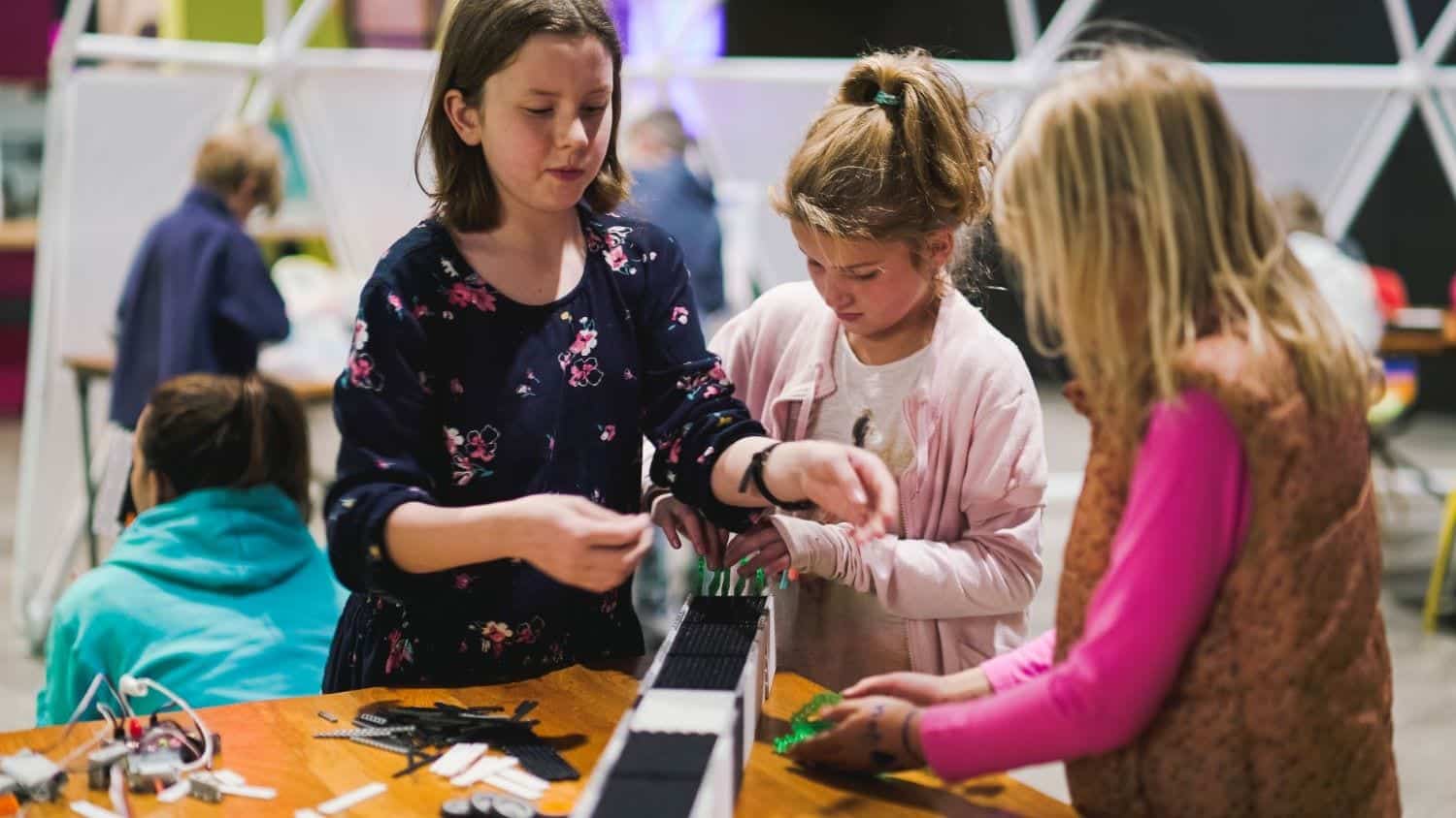 WIN: The Mind Lab @MOTAT school holiday workshop | Auckland for Kids