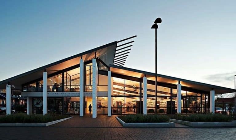 10 BEST things to do in New Lynn & Blockhouse Bay on a family day out