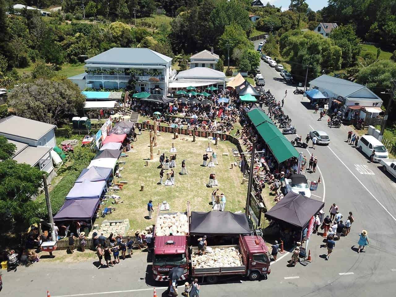 Puhoi Pub & Axeman’s Annual Woodchipping Carnival | Auckland for Kids